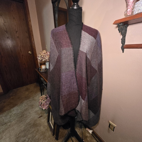 Accessories | Stylish Purple And Plum Open Shawl | Poshmark
